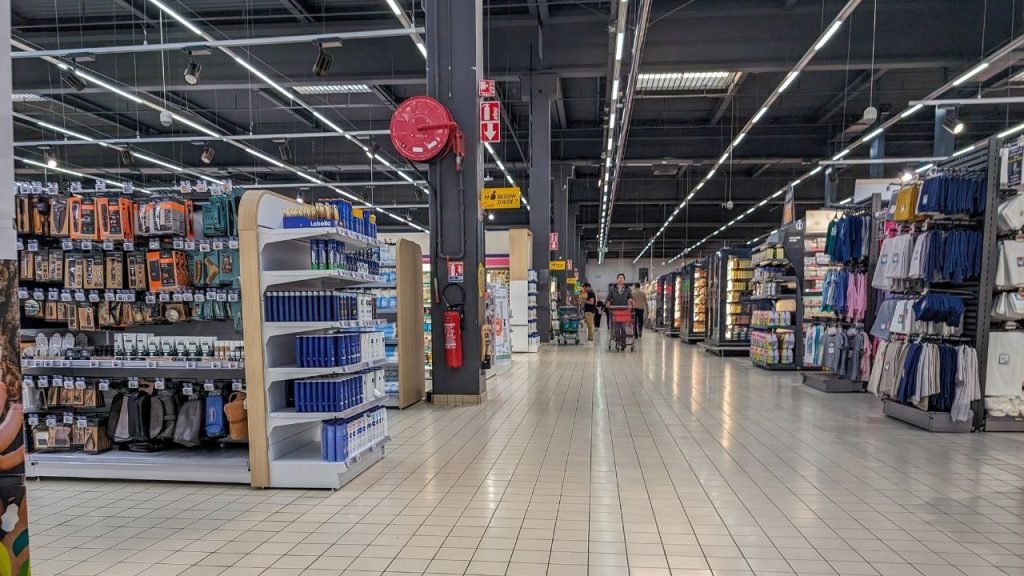 Cette célèbre enseigne de distribution en difficulté annonce la ...