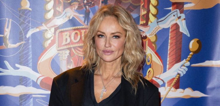 Adriana Karembeu : elle dévoile sa nouvelle coupe dégradée, parfaite ...