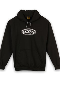 La marque DDP signe son retour avec des pièces emblématiques des années 90