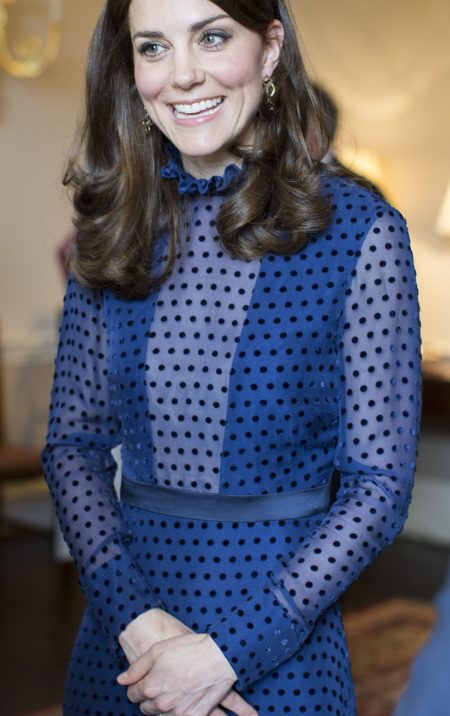 Kate Middleton ose une robe transparente (Photos)