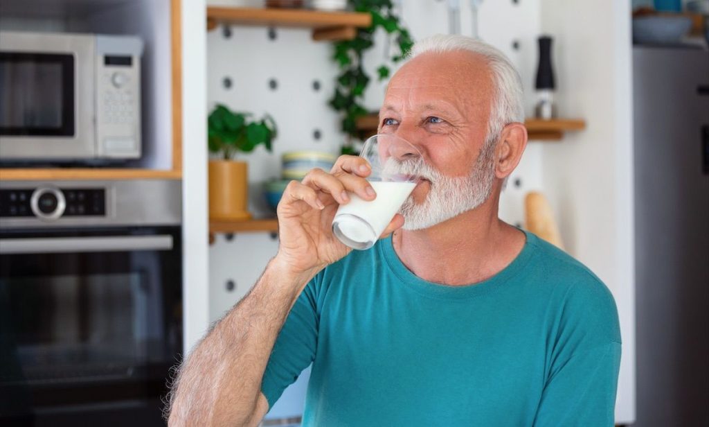 "J'ai 102 ans et voici ce que je mange tous les matins au petit ...